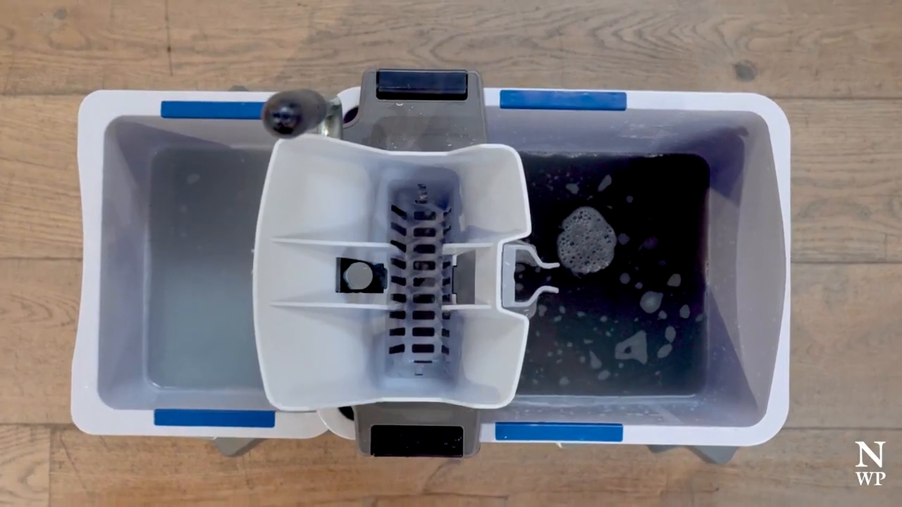 How to Use the Vileda Ultraspeed Pro Double Bucket Mopping System + Be ...